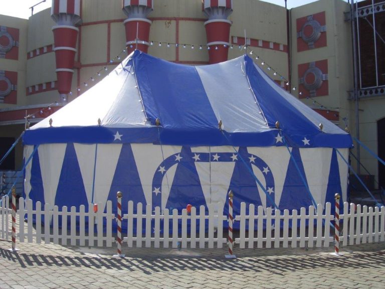 Kleines Zirkuszelt / Vorzelt (10 m x 7 m) - Barkhofen